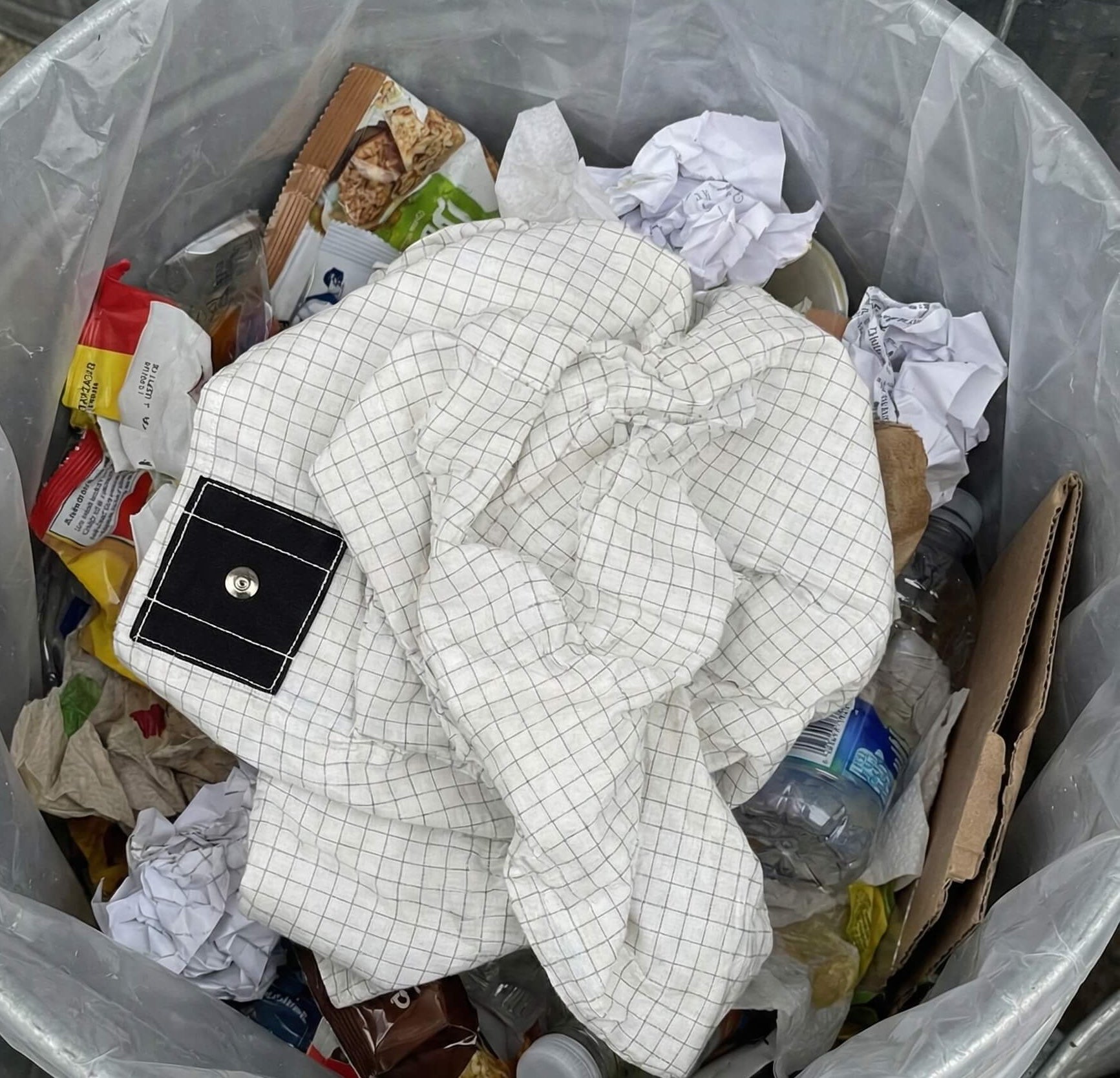 How This Grandmother Learned Her Grounding Sheet Was a Scam – Heal ...